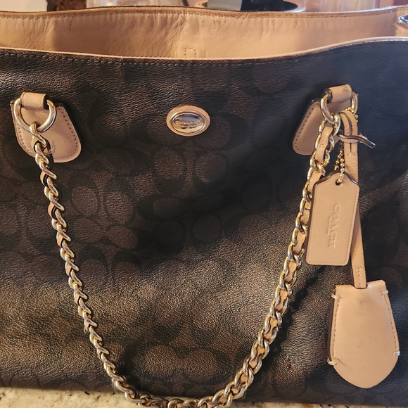 Bags | Original Coach Purse Blacktan Leather With Gold Chain Handles ...